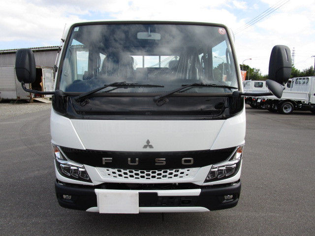 Mitsubishi Fuso canter Small Double cab 2RG-FBA20 (71336)｜Truckers